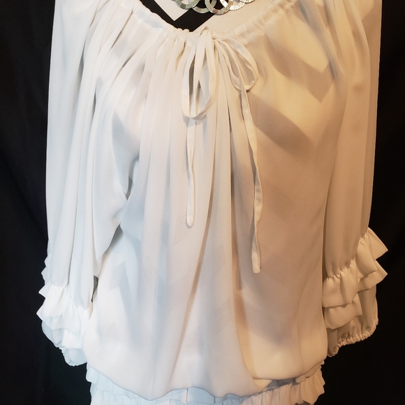 Ashro | Tops | White Ashro Blouse Size 2 | Poshmark